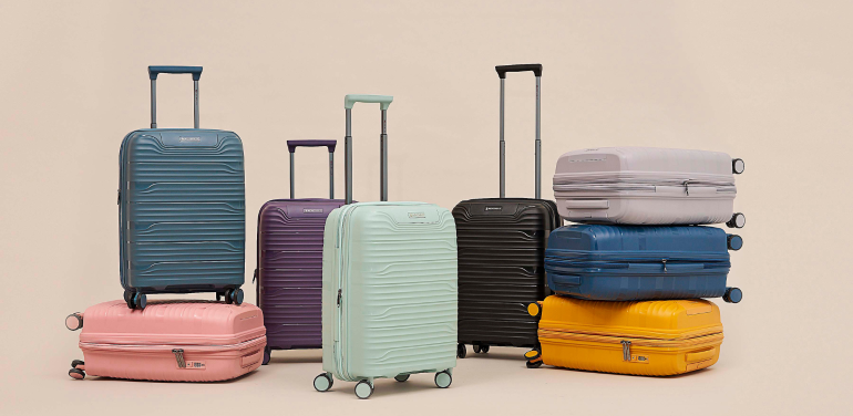 Montagut 19-Inch Streamlined Cabin Suitcase: Travel in Style and ...